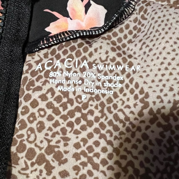 acacia swimwear | Swim | Acacia Long Sleeve Rash Guard Full Piece Swim ...